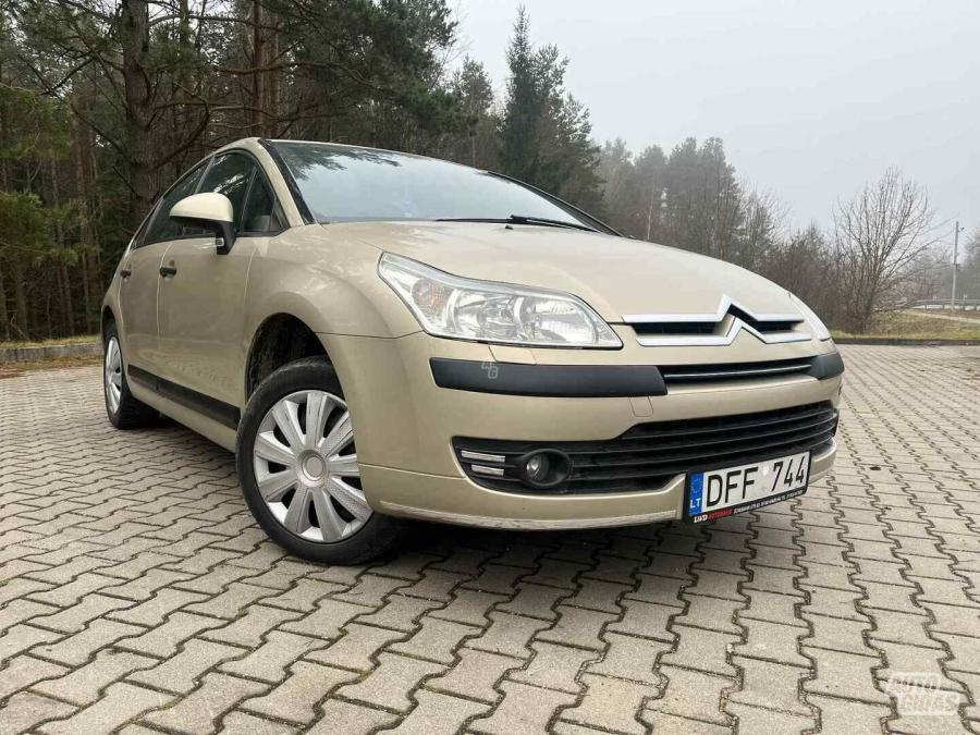 Citroen C4 2007 Viļņa, ar dzinēja tilpumu 1.60 L un nobraukumu 197 tūkst. km par 1490 €, foto 1 vietnē AUTOMOTO.COM.LV