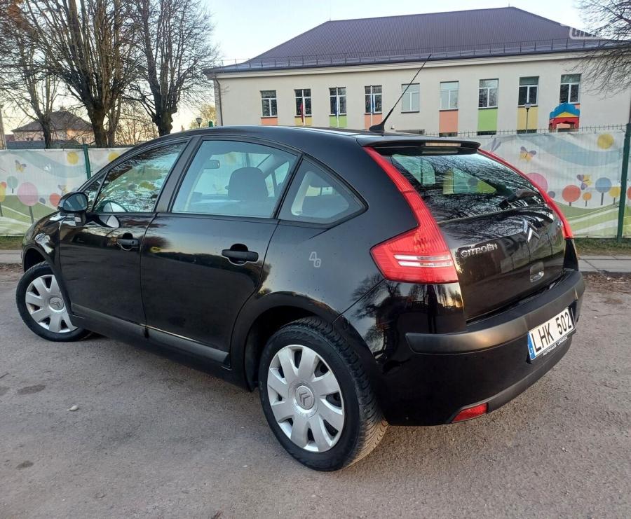 Citroen C4 2007 in Kaunas, with an engine capacity of 1.60 L and mileage of 246 thousand km for 1750 €, photo 7 on AUTOMOTO.COM.LV