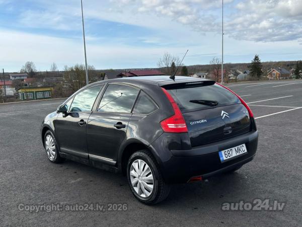 Citroen C4 2007 Narva, ar dzinēja tilpumu 1.60 L un nobraukumu 220 tūkst. km par 900 €, foto 3 vietnē AUTOMOTO.COM.LV