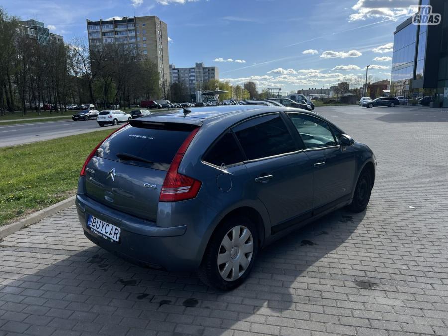 Citroen C4 2007 in Kaunas, with an engine capacity of 1.60 L and mileage of 320 thousand km for 870 €, photo 6 on AUTOMOTO.COM.LV