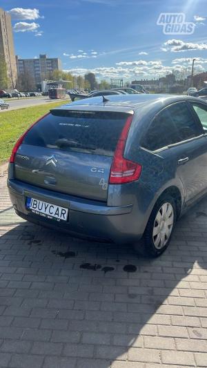 Citroen C4 2007 in Kaunas, with an engine capacity of 1.60 L and mileage of 320 thousand km for 870 €, photo 8 on AUTOMOTO.COM.LV