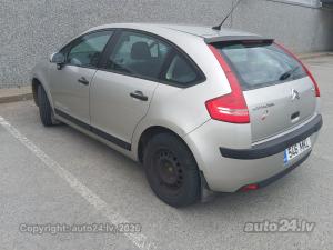 Citroen C4 2007 Tallina, ar dzinēja tilpumu 1.60 L un nobraukumu 264 tūkst. km par 950 €, foto 5 vietnē AUTOMOTO.COM.LV