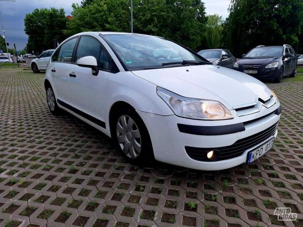 Citroen C4 2007 Viļņa, ar dzinēja tilpumu 1.60 L un nobraukumu 300 tūkst. km par 750 €, foto 2 vietnē AUTOMOTO.COM.LV