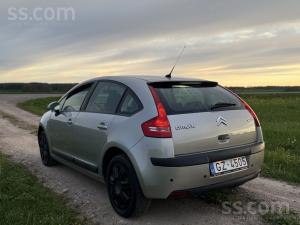 Citroen C4 2007 Kuldīga, ar dzinēja tilpumu 1.60 L un nobraukumu 275 tūkst. km par 1350 €, foto 6 vietnē AUTOMOTO.COM.LV