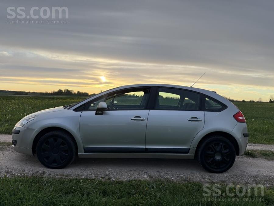 Citroen C4 2007 Kuldīga, ar dzinēja tilpumu 1.60 L un nobraukumu 275 tūkst. km par 1350 €, foto 7 vietnē AUTOMOTO.COM.LV