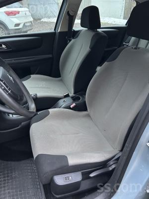 Citroen C4 2007 Liepāja, ar dzinēja tilpumu 1.60 L un nobraukumu 0 tūkst. km par 700 €, foto 7 vietnē AUTOMOTO.COM.LV