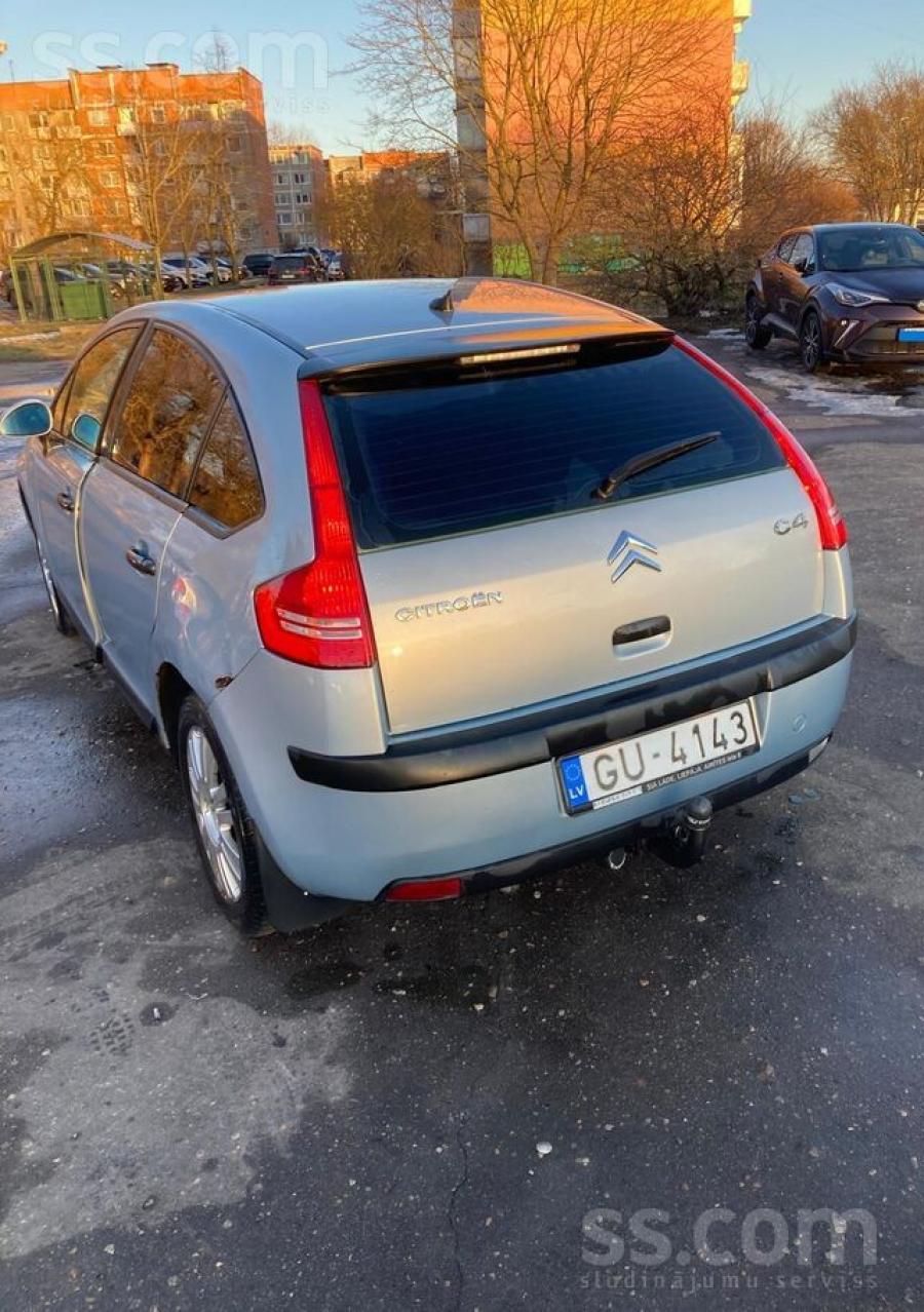 Citroen C4 2007 Liepāja, ar dzinēja tilpumu 1.60 L un nobraukumu 220 tūkst. km par 1290 €, foto 4 vietnē AUTOMOTO.COM.LV