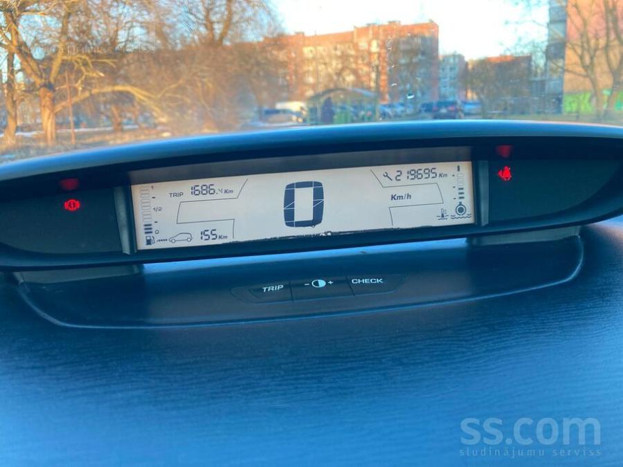 Citroen C4 2007 Liepāja, ar dzinēja tilpumu 1.60 L un nobraukumu 220 tūkst. km par 1290 €, foto 15 vietnē AUTOMOTO.COM.LV