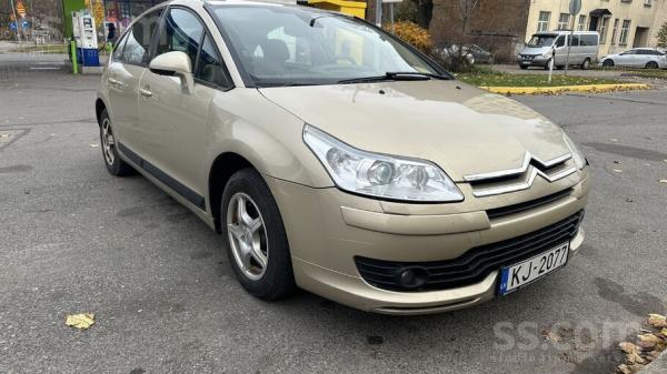 Citroen C4 2008 in Riga, with an engine capacity of 1.60 L and mileage of 245 thousand km for 1300 €, photo 2 on AUTOMOTO.COM.LV