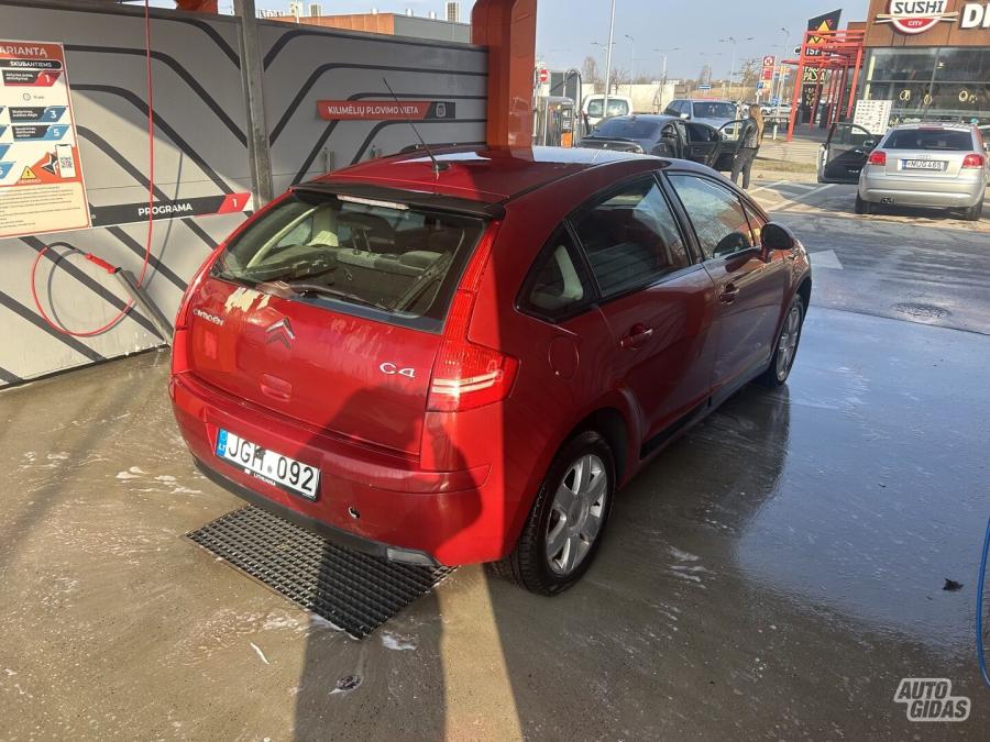 Citroen C4 2008 Elektrėnai, ar dzinēja tilpumu 1.60 L un nobraukumu 260 tūkst. km par 1000 €, foto 4 vietnē AUTOMOTO.COM.LV
