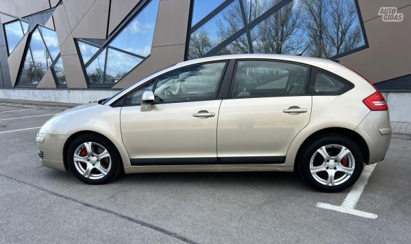 Citroen C4 2008 Šauļi, ar dzinēja tilpumu 2.00 L un nobraukumu 329 tūkst. km par 1500 €, foto 7 vietnē AUTOMOTO.COM.LV