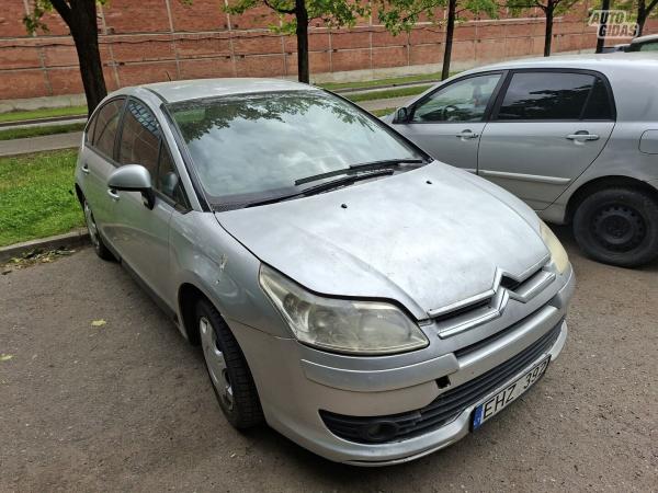 Citroen C4 2008 in Vilnius, with an engine capacity of 1.60 L and mileage of 251 thousand km for 450 €, photo 3 on AUTOMOTO.COM.LV