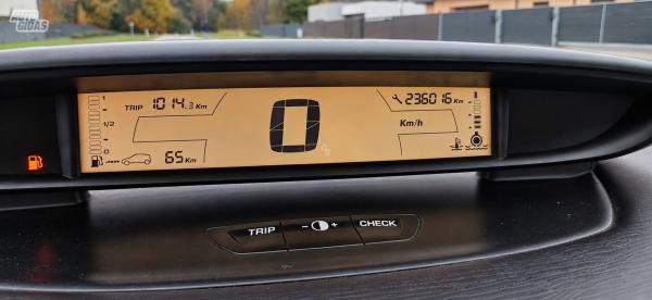 Ситроен С4 2008 в Мажейкяй на AUTOMOTO.COM.LV Ситроен С4 2008 в Мажейкяй, объемом двигателя 1.60 л и пробегом 236 тыс. км за 670 €, фото 9 на AUTOMOTO.COM.LV
