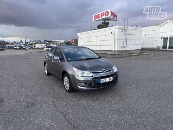 Citroen C4 2009 in Klaipeda, with an engine capacity of 1.60 L and mileage of 190 thousand km for 1750 €, photo 2 on AUTOMOTO.COM.LV