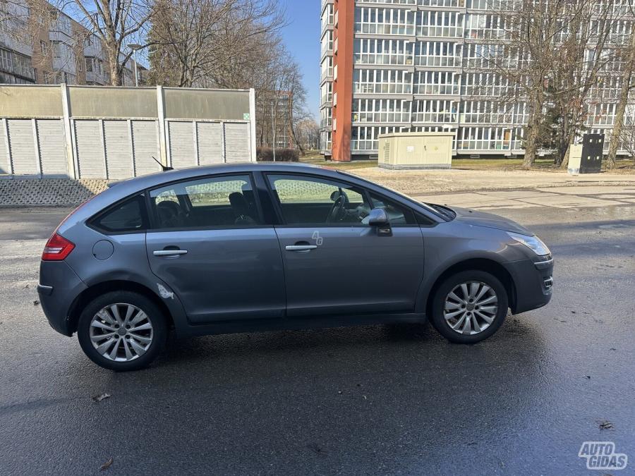 Citroen C4 2009 in Klaipeda, with an engine capacity of 1.60 L and mileage of 190 thousand km for 1650 €, photo 10 on AUTOMOTO.COM.LV