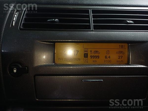 Citroen C4 2009 Rīga, ar dzinēja tilpumu 1.60 L un nobraukumu 180 tūkst. km par 2400 €, foto 3 vietnē AUTOMOTO.COM.LV