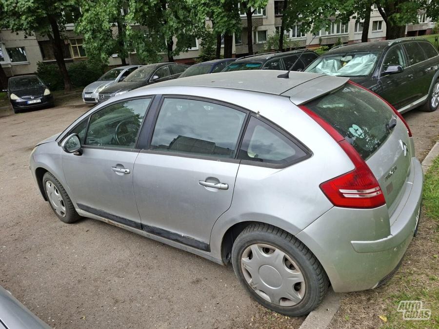 Citroen C4 2009 Viļņa, ar dzinēja tilpumu 1.60 L un nobraukumu 250 tūkst. km par 499 €, foto 1 vietnē AUTOMOTO.COM.LV