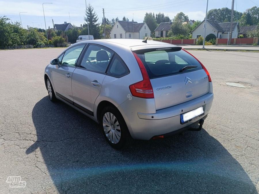 Citroen C4 2009 in Raseiniai, with an engine capacity of 1.60 L and mileage of 355 thousand km for 1699 €, photo 3 on AUTOMOTO.COM.LV