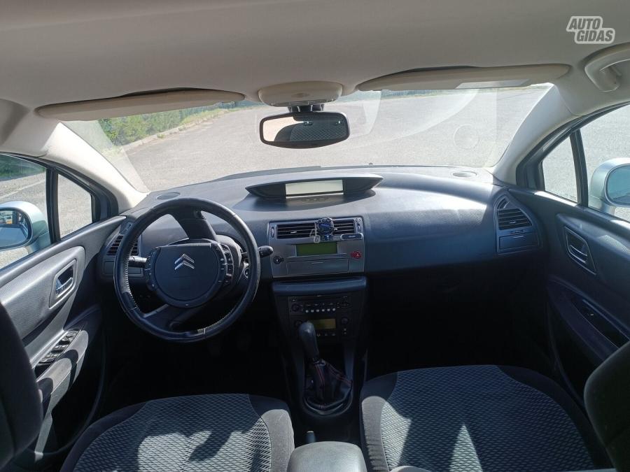 Citroen C4 2009 in Raseiniai, with an engine capacity of 1.60 L and mileage of 355 thousand km for 1699 €, photo 11 on AUTOMOTO.COM.LV