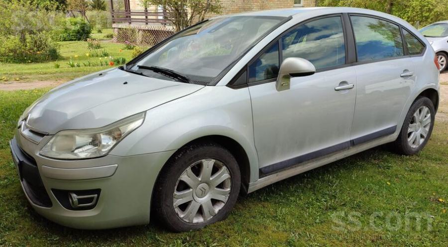 Citroen C4 2010 Cēsis, ar dzinēja tilpumu 1.60 L un nobraukumu 290 tūkst. km par 450 €, foto 1 vietnē AUTOMOTO.COM.LV