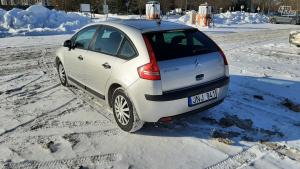 Citroen C4 2010 Šauļi, ar dzinēja tilpumu 1.60 L un nobraukumu 285 tūkst. km par 1350 €, foto 4 vietnē AUTOMOTO.COM.LV