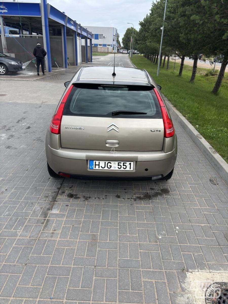 Citroen C4 2010 in Silale, with an engine capacity of 1.60 L and mileage of 338 thousand km for 1200 €, photo 3 on AUTOMOTO.COM.LV