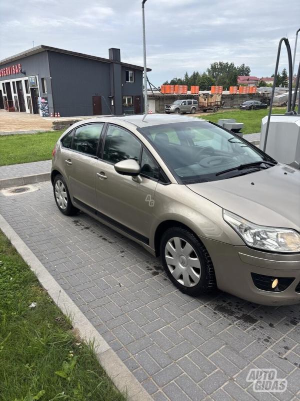 Citroen C4 2010 Šilalė, ar dzinēja tilpumu 1.60 L un nobraukumu 338 tūkst. km par 1200 €, foto 3 vietnē AUTOMOTO.COM.LV