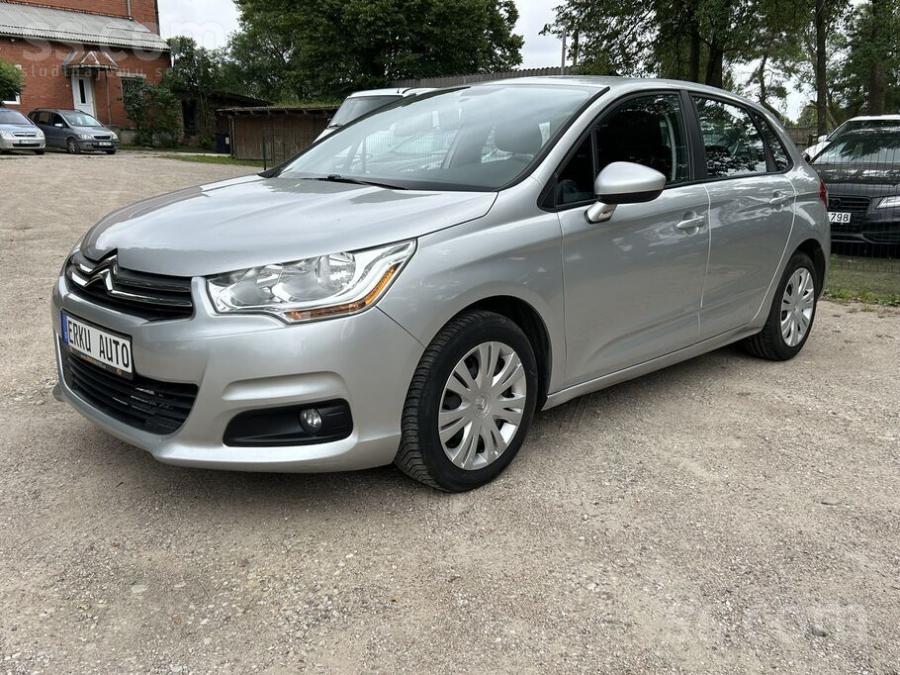 Citroen C4 2011 Liepāja, ar dzinēja tilpumu 1.60 L un nobraukumu 240 tūkst. km par 4500 €, foto 1 vietnē AUTOMOTO.COM.LV