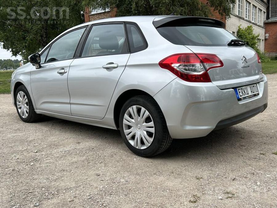 Citroen C4 2011 Liepāja, ar dzinēja tilpumu 1.60 L un nobraukumu 240 tūkst. km par 4500 €, foto 6 vietnē AUTOMOTO.COM.LV