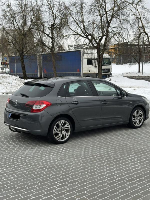 Citroen C4 2011 Viļņa, ar dzinēja tilpumu 1.60 L un nobraukumu 269 tūkst. km par 3600 €, foto 4 vietnē AUTOMOTO.COM.LV