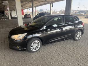 Citroen C4 2011 Viļņa, ar dzinēja tilpumu 1.60 L un nobraukumu 334 tūkst. km par 2800 €, foto  vietnē AUTOMOTO.COM.LV