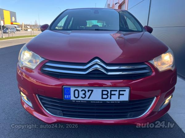 Citroen C4 2011 in Kuressaare, with an engine capacity of 1.60 L and mileage of 147 thousand km for 3590 €, photo 2 on AUTOMOTO.COM.LV