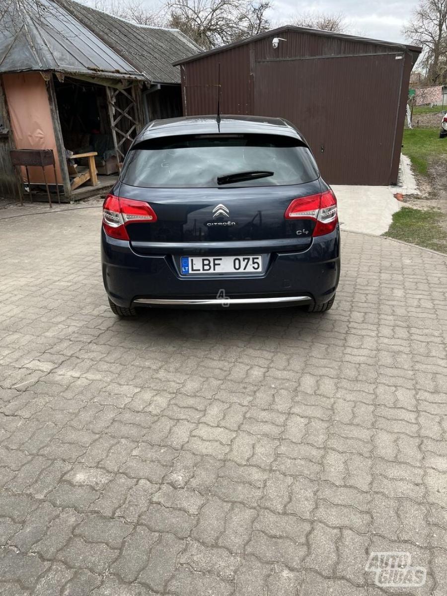 Citroen C4 2011 in Kelme, with an engine capacity of 1.60 L and mileage of 420 thousand km for 2500 €, photo 5 on AUTOMOTO.COM.LV