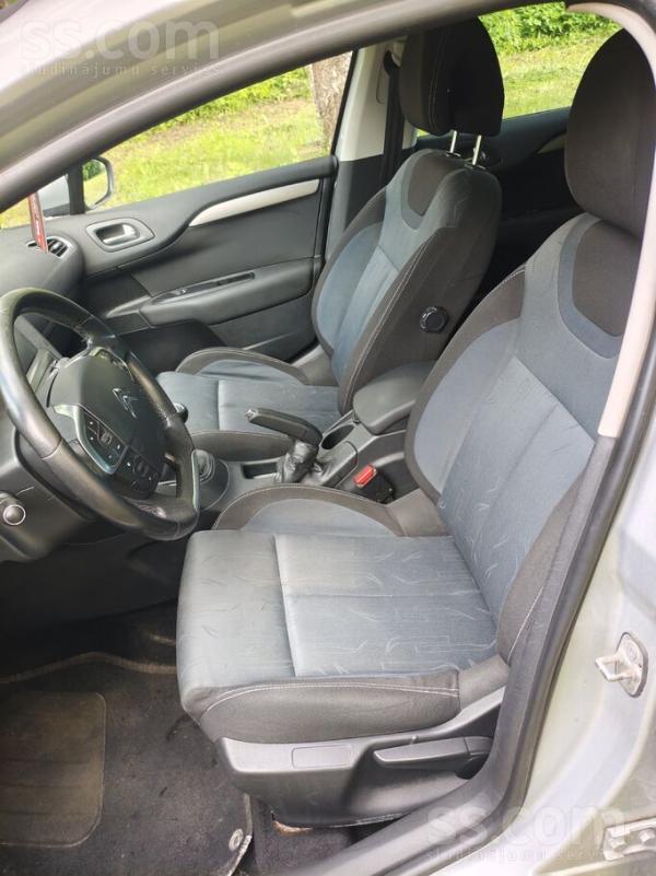 Citroen C4 2011 Rēzekne, ar dzinēja tilpumu 1.60 L un nobraukumu 327 tūkst. km par 3490 €, foto 8 vietnē AUTOMOTO.COM.LV