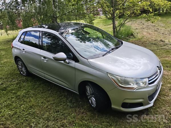 Citroen C4 2011 Rēzekne, ar dzinēja tilpumu 1.60 L un nobraukumu 327 tūkst. km par 3490 €, foto 3 vietnē AUTOMOTO.COM.LV