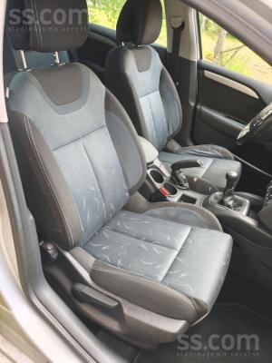 Citroen C4 2011 in Rezekne, with an engine capacity of 1.60 L and mileage of 327 thousand km for 3490 €, photo 10 on AUTOMOTO.COM.LV
