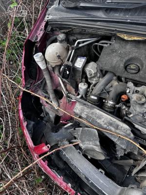 Citroen C4 2011 Viļņa, ar dzinēja tilpumu 1.60 L un nobraukumu 200 tūkst. km par 550 €, foto 4 vietnē AUTOMOTO.COM.LV