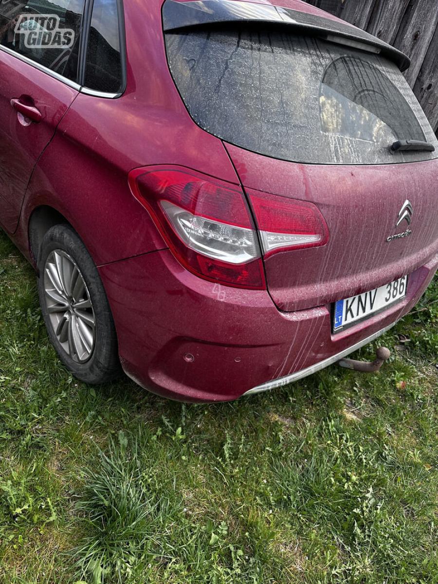 Citroen C4 2011 Viļņa, ar dzinēja tilpumu 1.60 L un nobraukumu 200 tūkst. km par 550 €, foto 5 vietnē AUTOMOTO.COM.LV