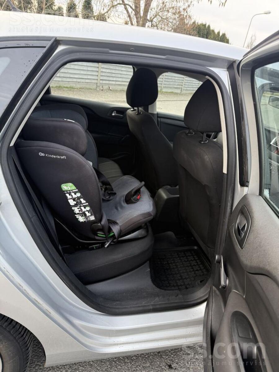 Citroen C4 2011 Jelgava, ar dzinēja tilpumu 1.60 L un nobraukumu 0 tūkst. km par 2150 €, foto 17 vietnē AUTOMOTO.COM.LV