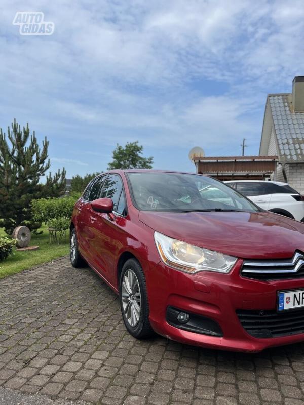 Citroen C4 2011 Panevēža, ar dzinēja tilpumu 1.60 L un nobraukumu 244 tūkst. km par 3000 €, foto 5 vietnē AUTOMOTO.COM.LV