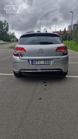 Citroen C4 2011 in Klaipeda, with an engine capacity of 1.60 L and mileage of 285 thousand km for 1999 €, photo 5 on AUTOMOTO.COM.LV