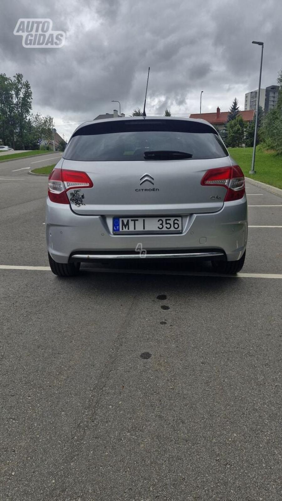 Citroen C4 2011 in Klaipeda, with an engine capacity of 1.60 L and mileage of 285 thousand km for 1999 €, photo 5 on AUTOMOTO.COM.LV