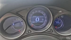 Citroen C4 2011 in Klaipeda, with an engine capacity of 1.60 L and mileage of 285 thousand km for 1999 €, photo 8 on AUTOMOTO.COM.LV
