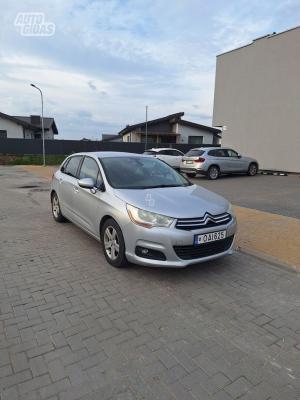 Citroen C4 2011 Kauņa, ar dzinēja tilpumu 1.60 L un nobraukumu 250 tūkst. km par 1950 €, foto 5 vietnē AUTOMOTO.COM.LV
