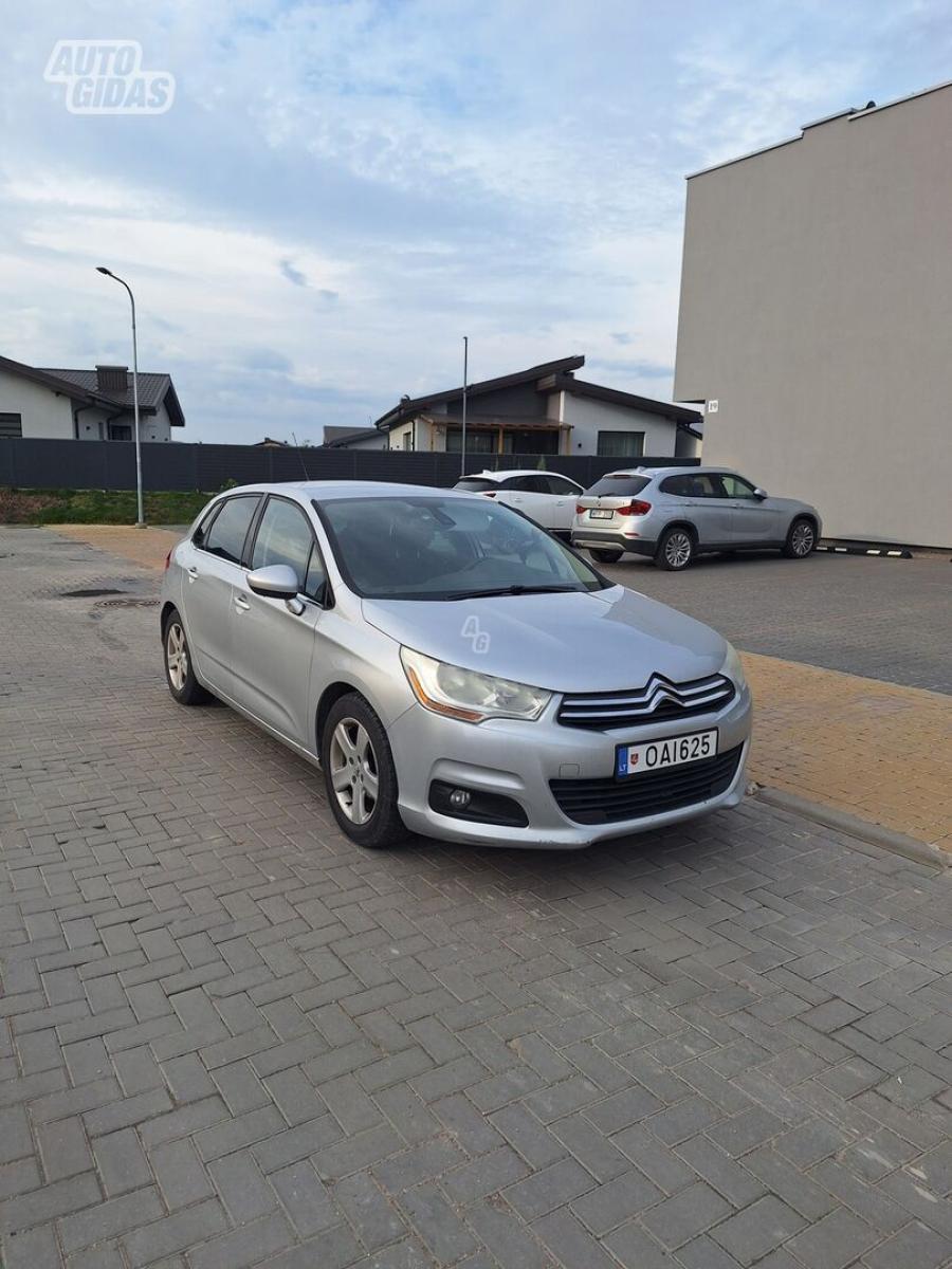 Citroen C4 2011 Kauņa, ar dzinēja tilpumu 1.60 L un nobraukumu 250 tūkst. km par 1950 €, foto 5 vietnē AUTOMOTO.COM.LV