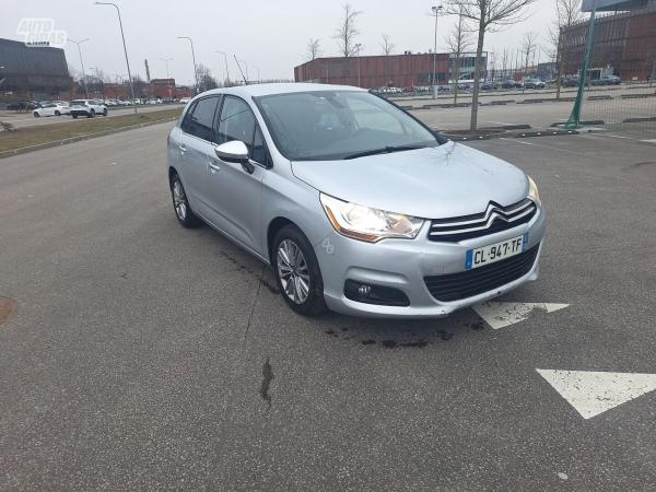 Citroen C4 2012 Klaipėda, ar dzinēja tilpumu 1.60 L un nobraukumu 280 tūkst. km par 1800 €, foto 3 vietnē AUTOMOTO.COM.LV