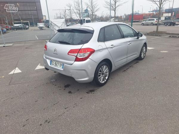 Citroen C4 2012 Klaipėda, ar dzinēja tilpumu 1.60 L un nobraukumu 280 tūkst. km par 1800 €, foto 5 vietnē AUTOMOTO.COM.LV