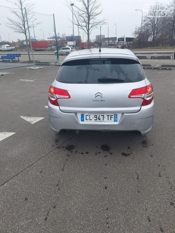 Citroen C4 2012 Klaipėda, ar dzinēja tilpumu 1.60 L un nobraukumu 280 tūkst. km par 1800 €, foto 6 vietnē AUTOMOTO.COM.LV