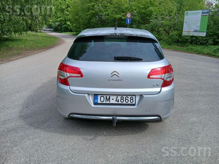 Citroen C4 2012 in Ogre, with an engine capacity of 1.60 L and mileage of 143 thousand km for 3800 €, photo 5 on AUTOMOTO.COM.LV