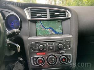 Citroen C4 2012 in Ogre, with an engine capacity of 1.60 L and mileage of 143 thousand km for 3800 €, photo 15 on AUTOMOTO.COM.LV